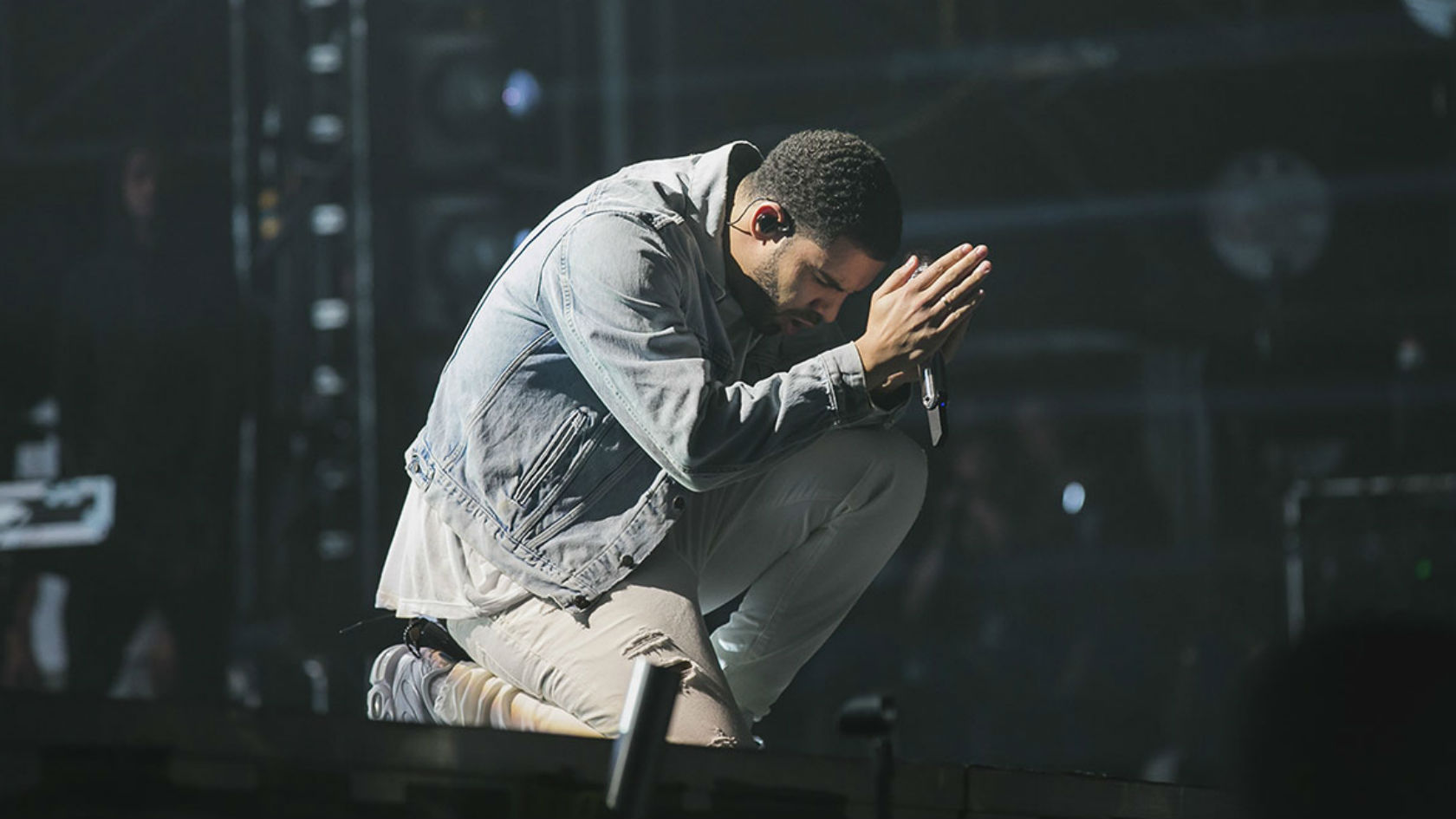 Australia's Own Wog Boy, Nick Giannopoulos Takes On Drake | lifewithoutandy