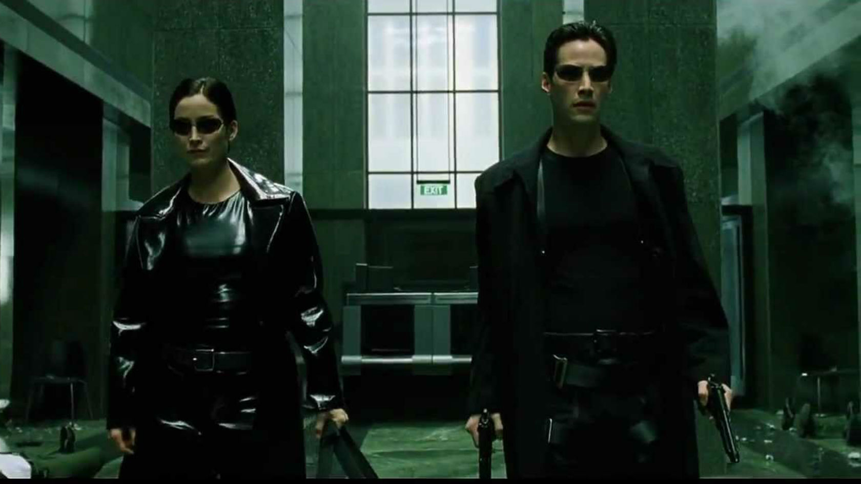 Some Legend Remade A Scene From 'The Matrix' With Lego | lifewithoutandy