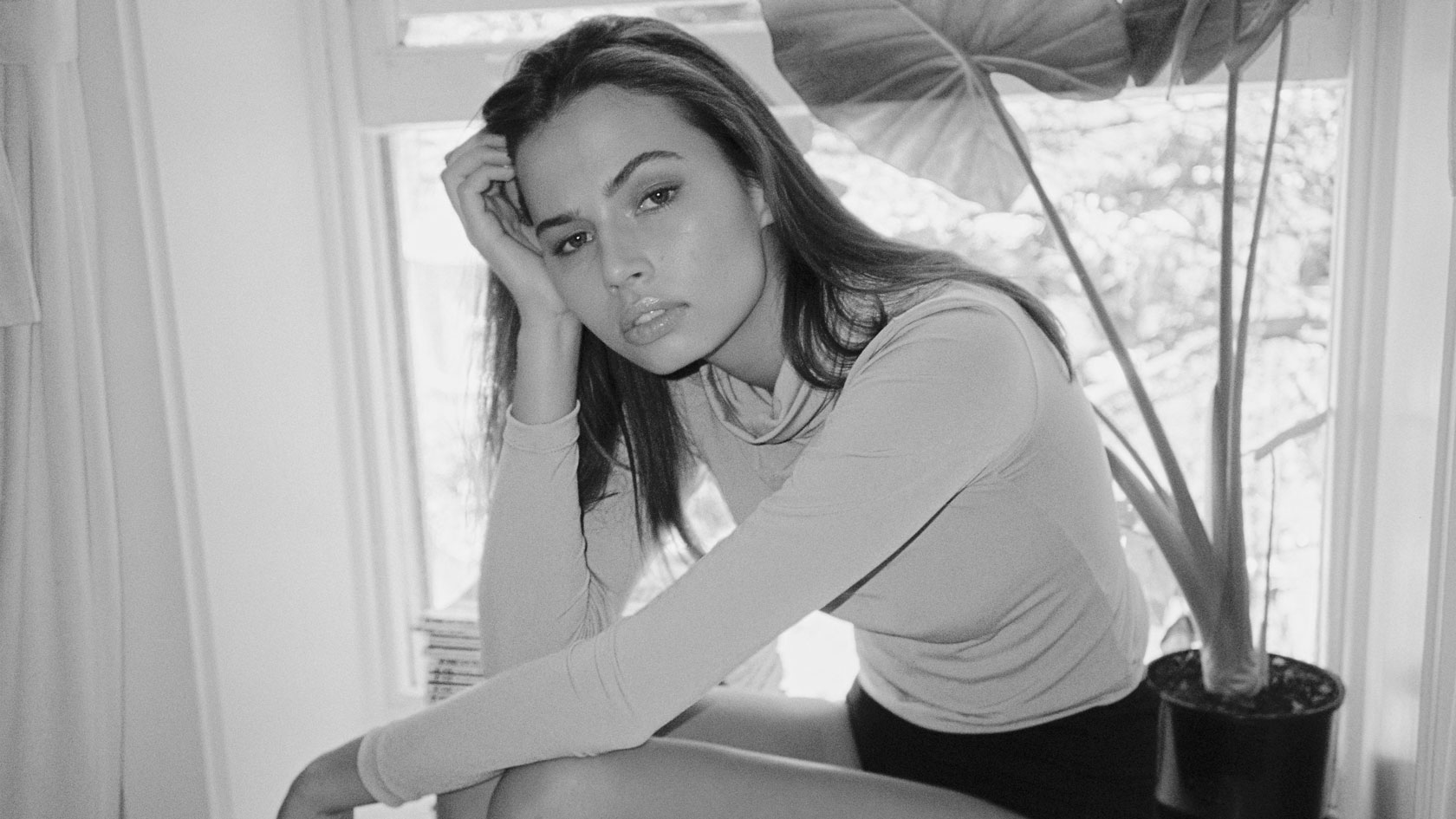 The Nice Martin Range Shows Feminine Garments With A Tomboy Touch ...