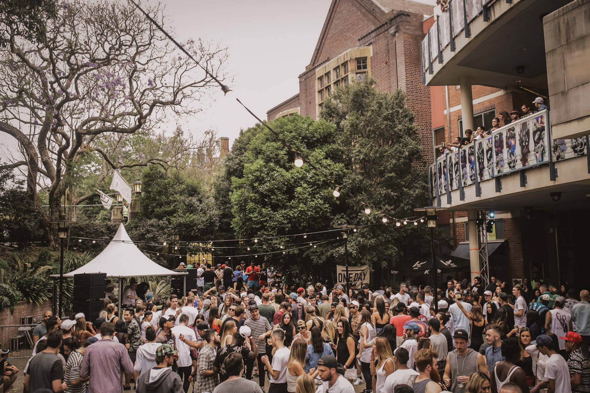 One Day Give Their Top Six Tips On How To Host A Successful House Party ...