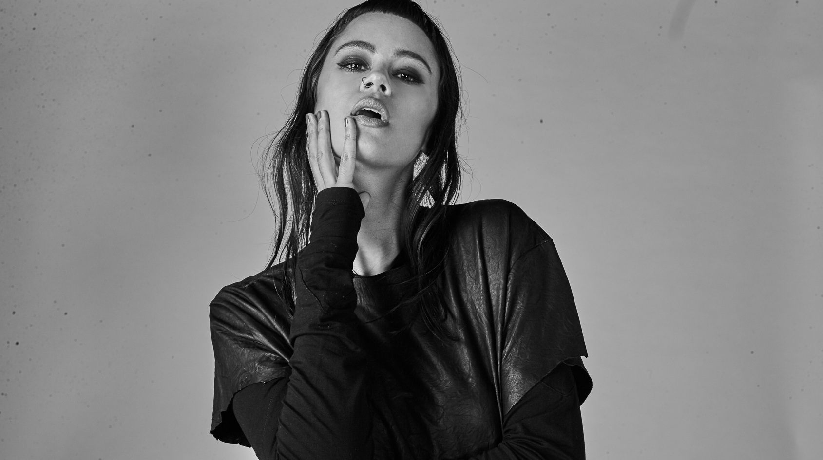 Photoshoot: Elfy Scott Models The Nocturnal New Collection From The Grande Dame | lifewithoutandy