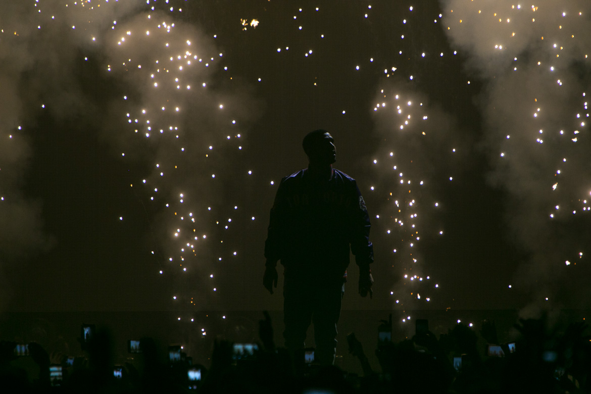 A Recap Of All The Wonderful & Weird Things That Happened On Drake's ...