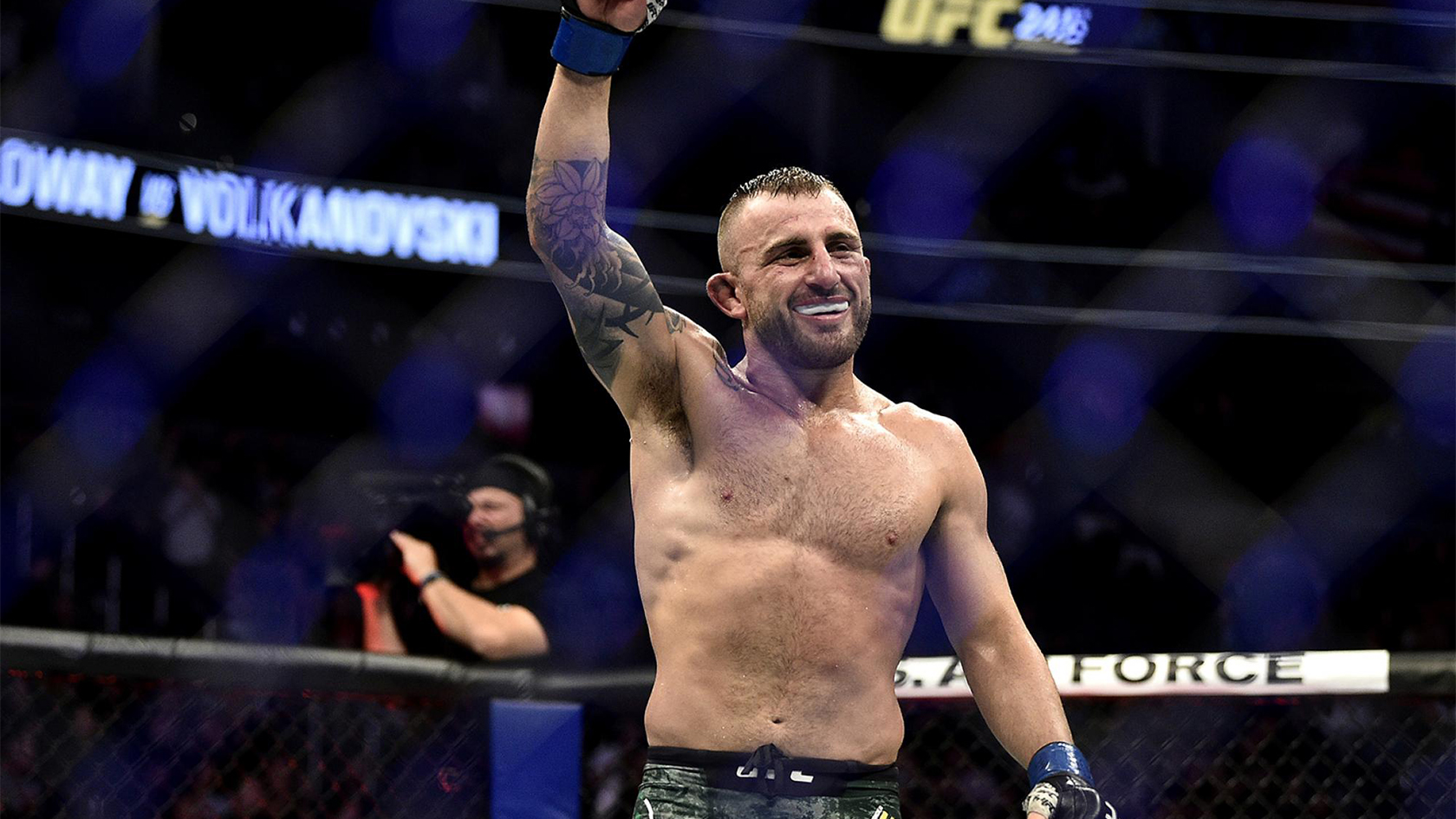 Aussie UFC Champ Alexander Volkanovski Talks 'Fight Island' And Max ...