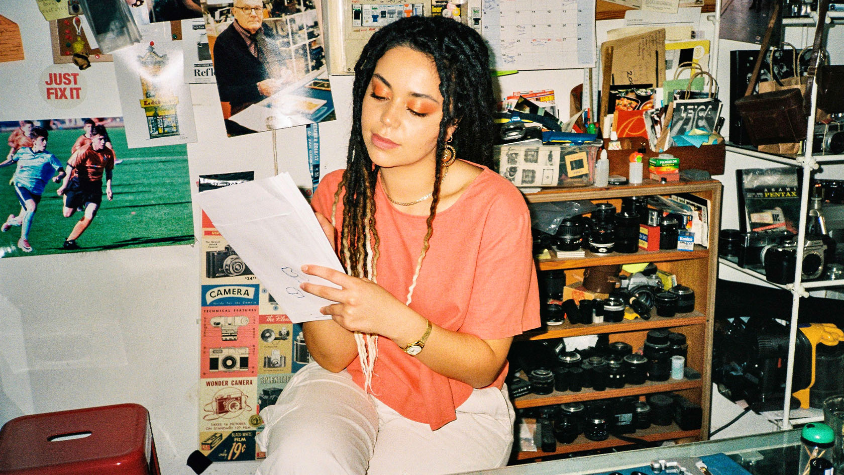 Premiere: RISSA Sets Fire To The Soul With New R&B Jam 'Hold Up' Ft ...