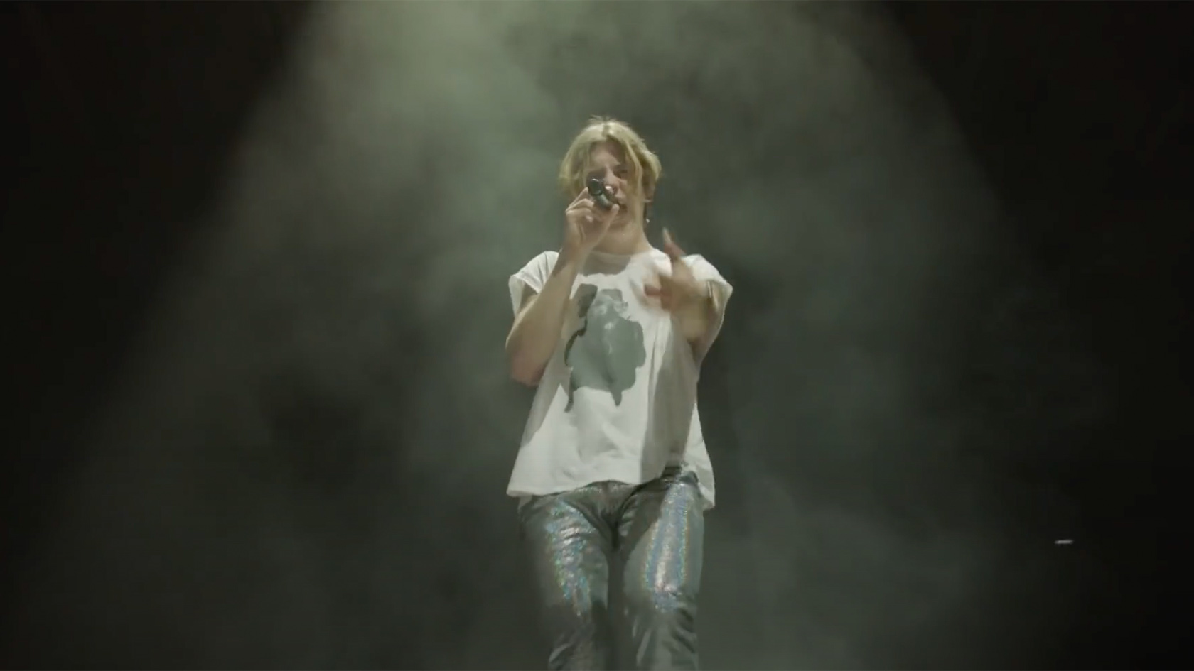 Watch: The Kid Laroi Brings The Heat To 'The Tonight Show Starring ...