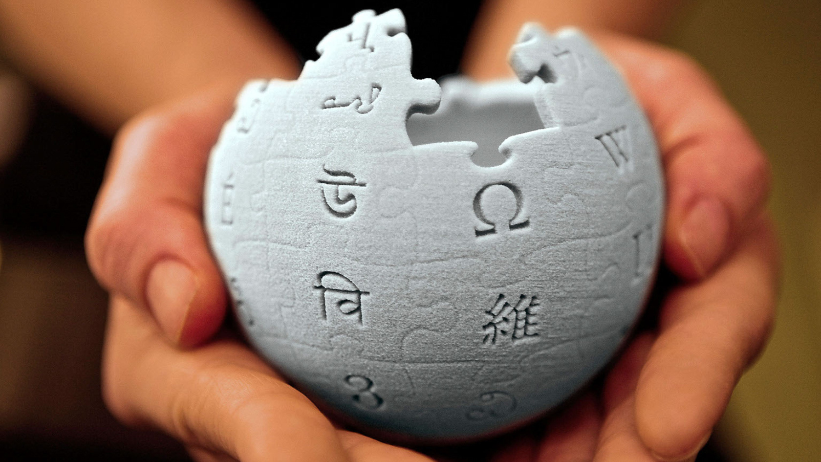 Wikipedia Co-Founder Set To Auction Off First-Ever Wiki Page Entry As ...