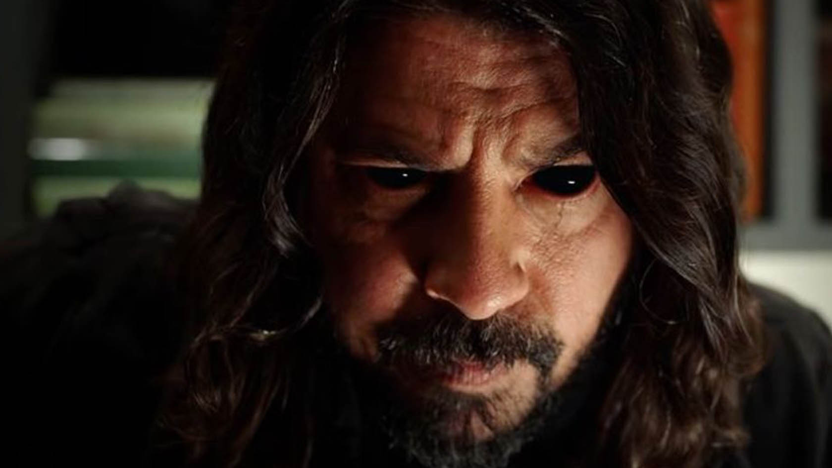 Watch: Dave Grohl & The Foo Fighters Are Trapped In A Haunted House In ...