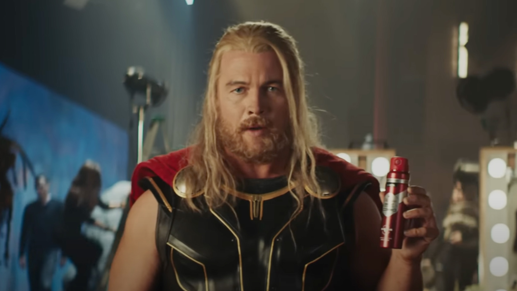Watch: Chris Hemsworth's Big Brother Luke Reprises Thor Role For Old ...