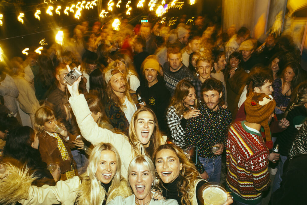 Ivy Miller X Sara Locke Holiday Art Show @ Leucadia, California ...