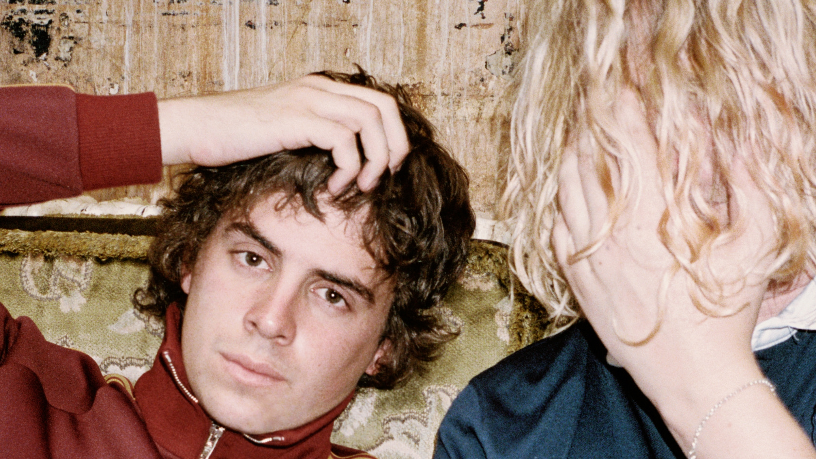 Watch: Royel Otis Made Their US TV Debut On 'Jimmy Kimmel' Last Night ...